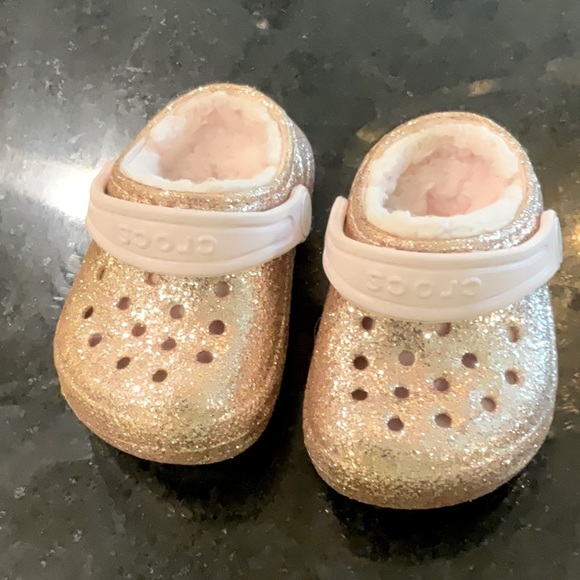 CROCS | Shoes | Gold Sparkle Crocs Size C 4 | Poshmark